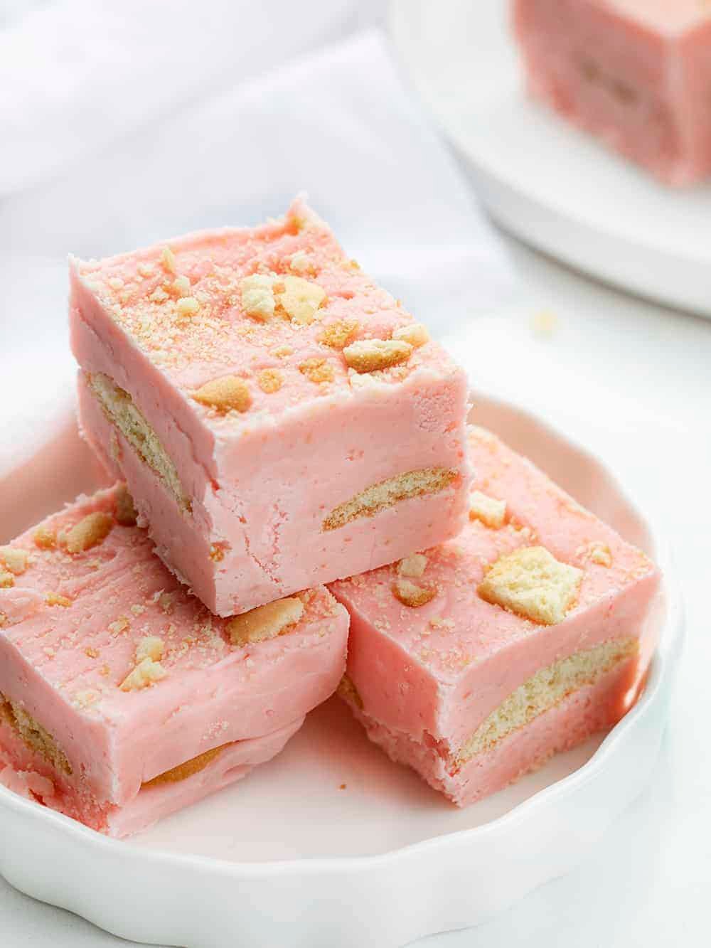 Strawberry Shortcake Fudge – receipster